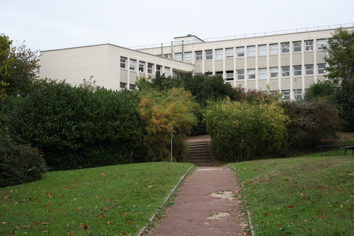 6 rankings of National Institute of Scientific Research & 42 student ...