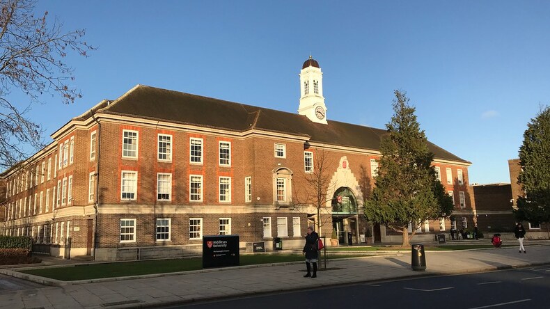 15 rankings of Middlesex University & 903 student reviews 2022