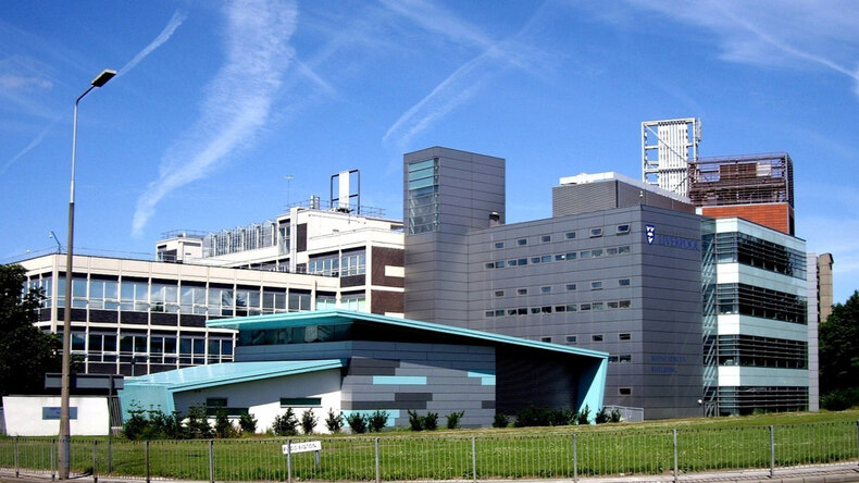 32 rankings of University of Liverpool & 353 student reviews 2022