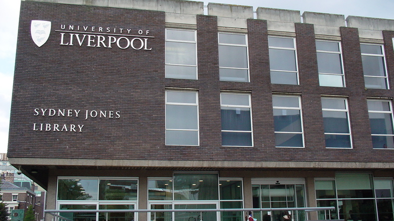 32 rankings of University of Liverpool & 353 student reviews 2022