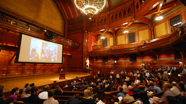 47 rankings of Harvard University & 4 student reviews 2022