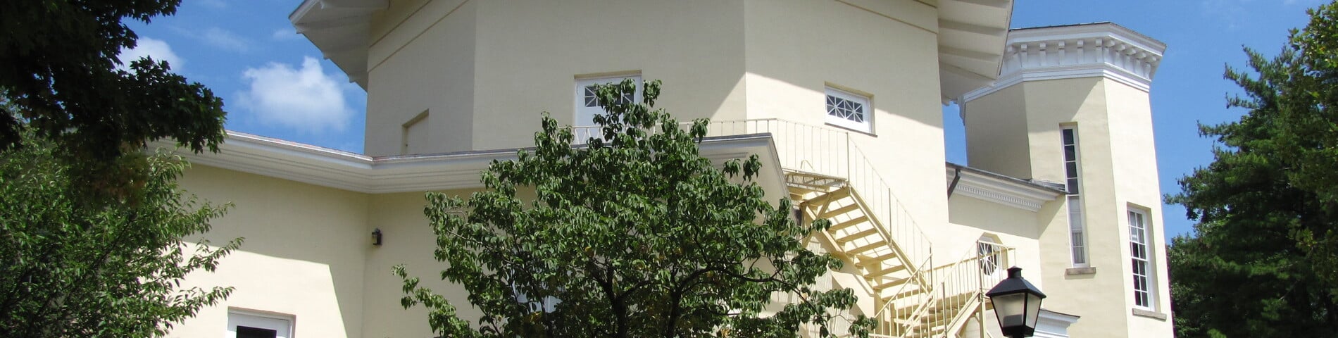 17 rankings of Amherst College 2025